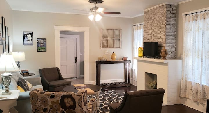 Purple Passion In Historic Highland - Bossier City, LA