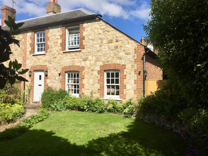 Sunny Summer Cottage In Saltwood - Dymchurch