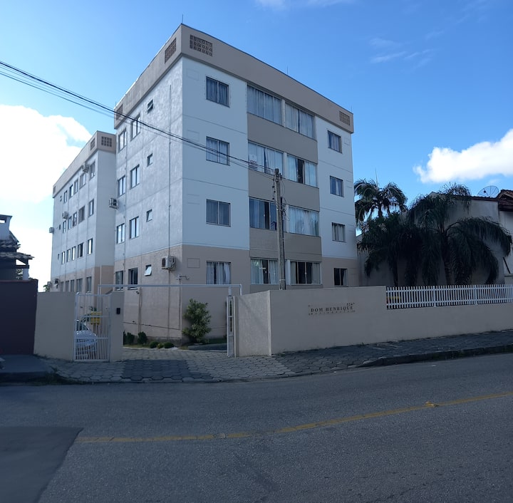 Apto Com Menos 1 Km Do Beto Carrero E Praias. - Penha