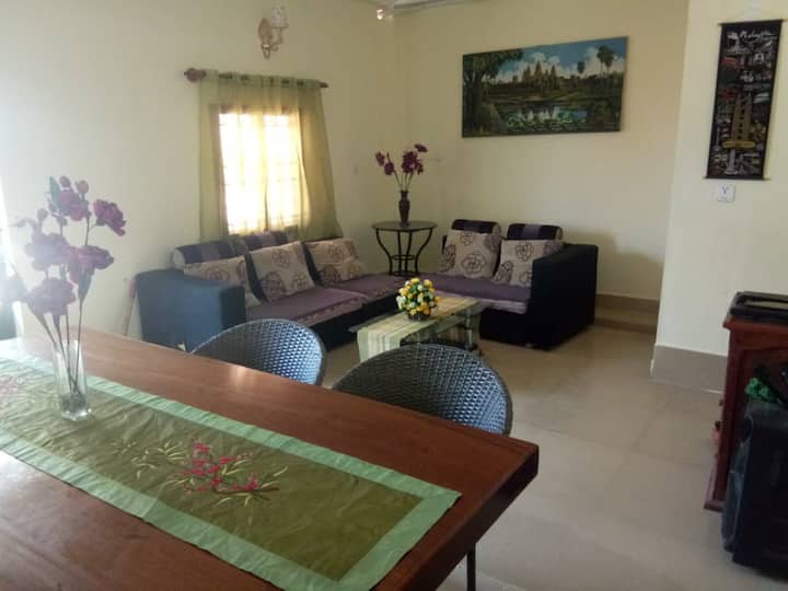 Phom Phen Apartment 2 To Expat Standards - Phnom Penh
