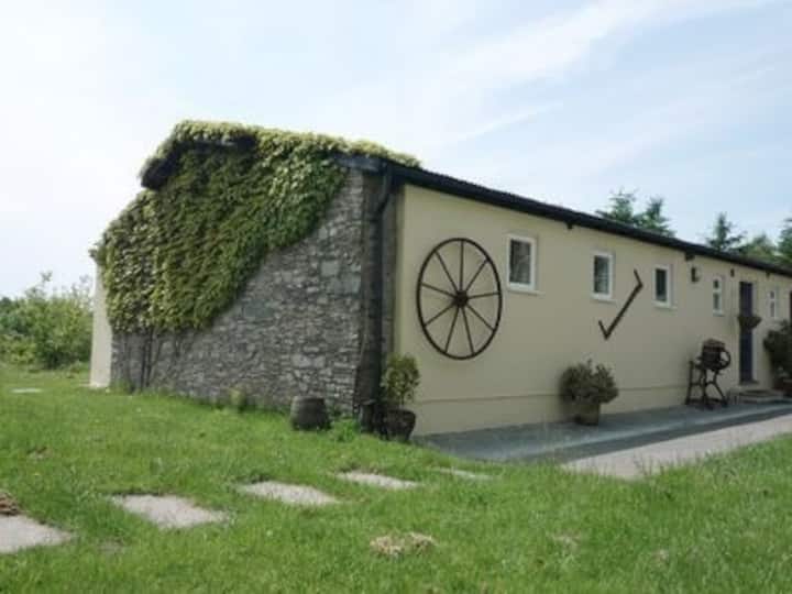 Granary Country Retreat Own Car Park For 6 Guests - Lampeter