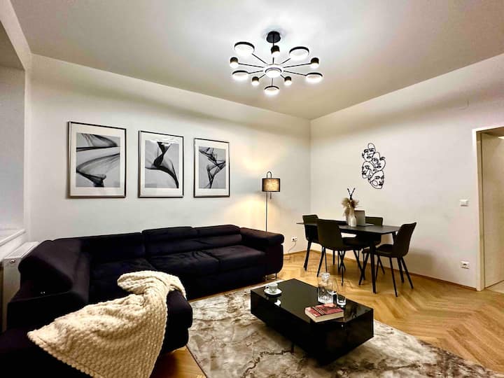 * * * Modern Living* * * Exclusive Near Opera - Vienna