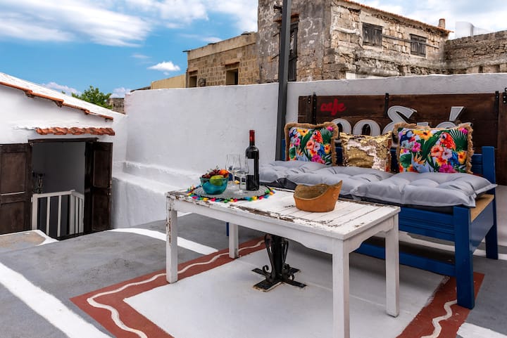 Ilios Wohnung Altstadt,Dachterrasse,Balkon,Aussicht! - Häuser zur Miete ...