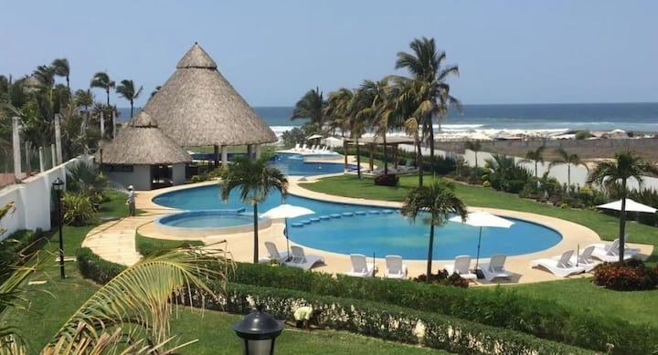 Bonito Departamento Con Club De Playa. - Acapulco