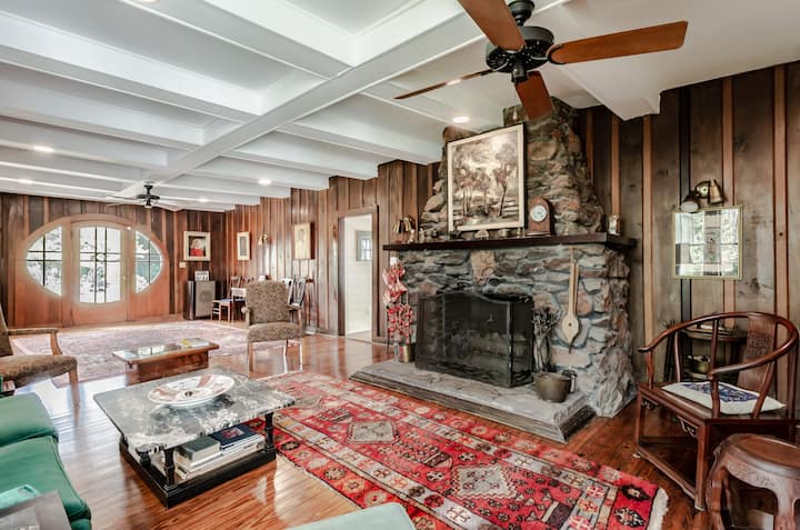 Dan De Lion Lodge On Dog River Sleeps 12 - Mobile, AL