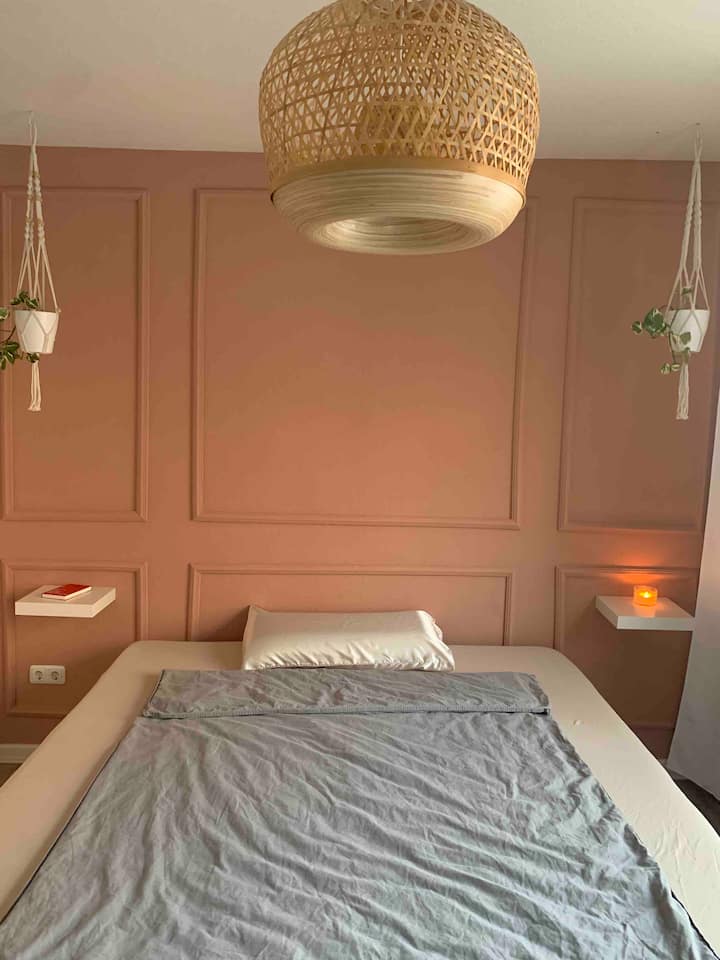 Helle Wohnung In Zentraler Lage Mit Balkon Im Eg - Hamburg