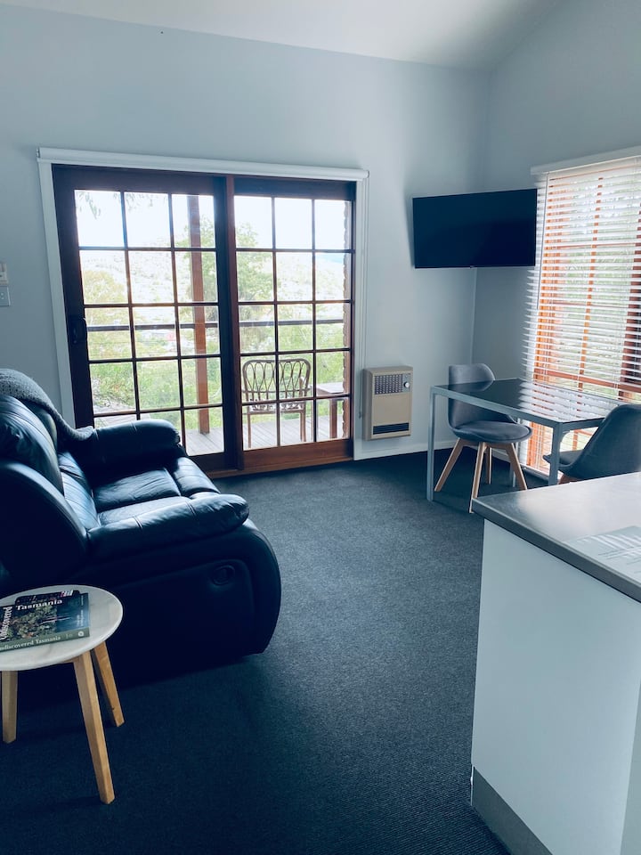 Hideaway Studio Two-king Bed, Lounge/dining Area - Tasmania