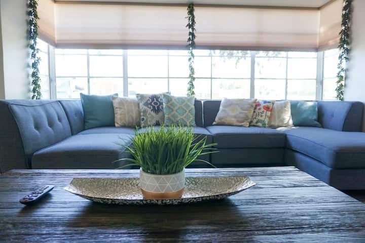 3 Bedroom Modern Luxeretreat W/ Bbq & Billiards - Border Field State Park, San Diego