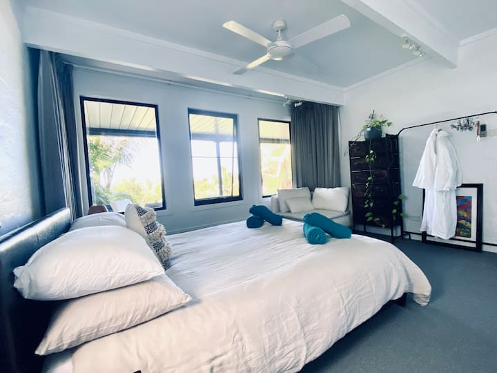 Private Avalon Haven|ocean Views - Church Point