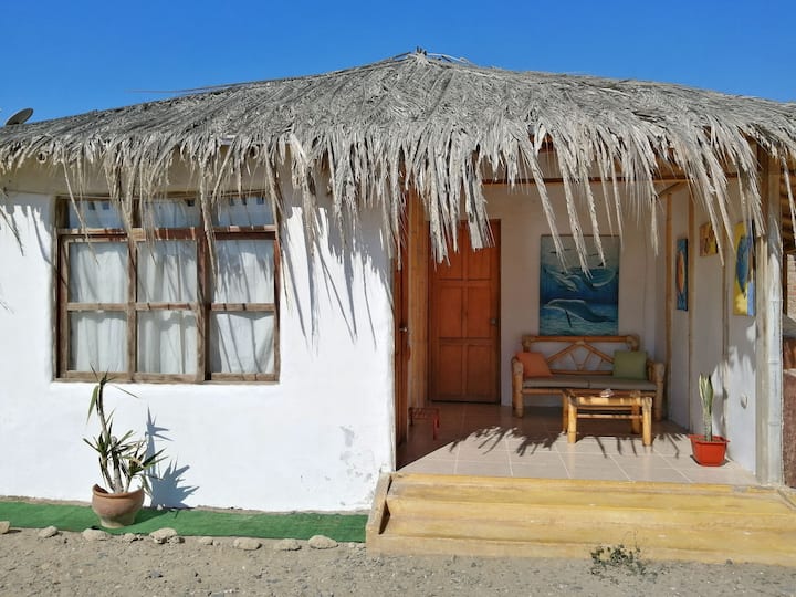 Bungalow Rústico En Primera Línea De Playa - Organos