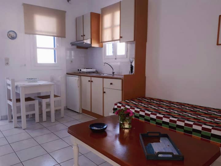 Volosirakis Apartments  No 4 (For 2) - Paros