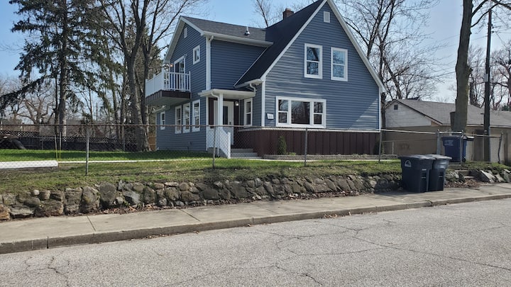 House Of Cool Runnings - Beverly Shores, IN