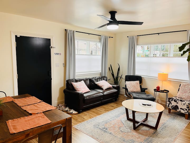 Modern 2bd Central Alameda With Renovated Kitchen - Alameda, CA