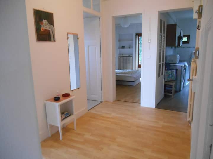 Appartement à Proximité Du Lac Léman / Wifi - Évian-les-Bains