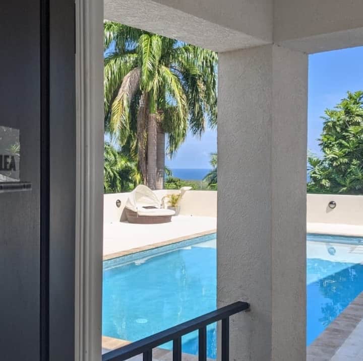 Entire Villa At Summerfields - Montego Bay