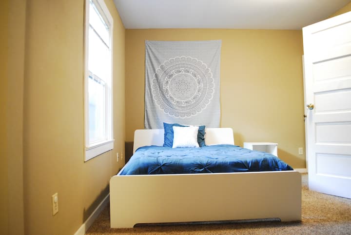 Walk To Ucdmc, Midtown, Sac State Private 1br/ba - Sacramento, CA