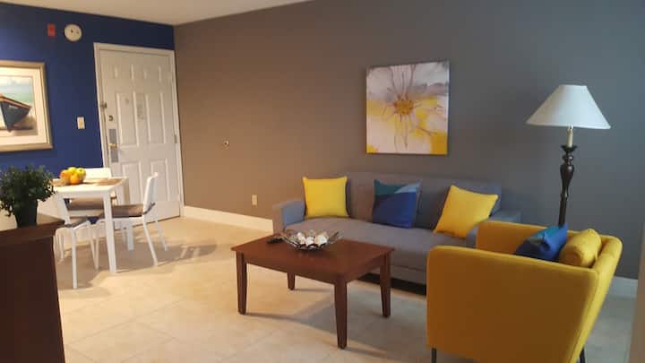 Beautiful Villa Near Disney, Oulets & More !! - Celebration, FL