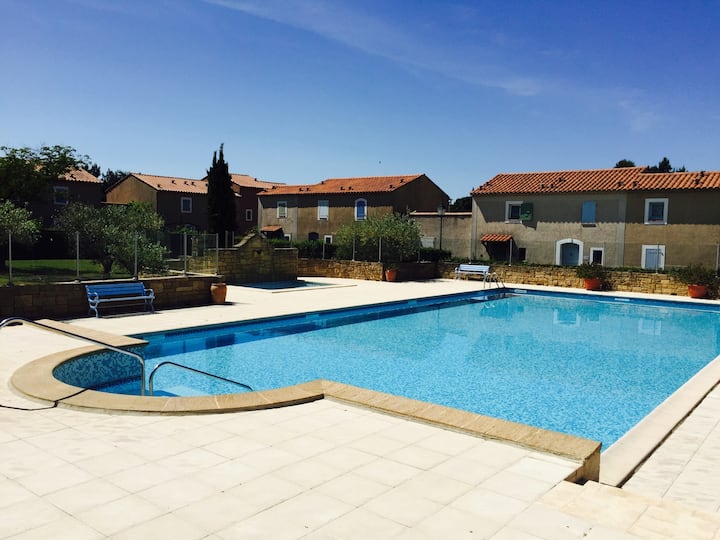 Joli Mazet (Petite Maison Provençale Climatisée - Mouriès
