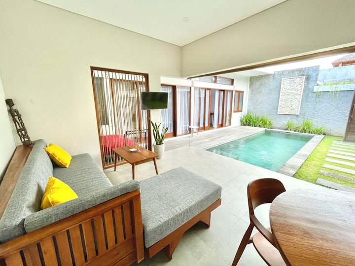 Cheerfull 2 Bedroom Villa With Private Pool - Sanur