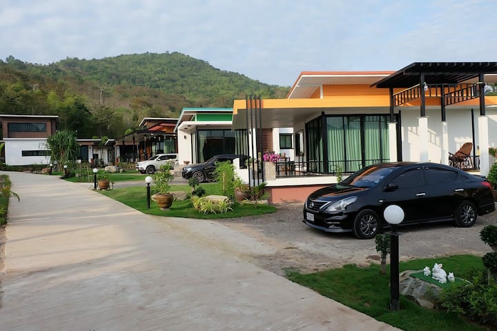 Khiripark Resort เพรชบุรี แก่งกระจาน - Kaeng Krachan