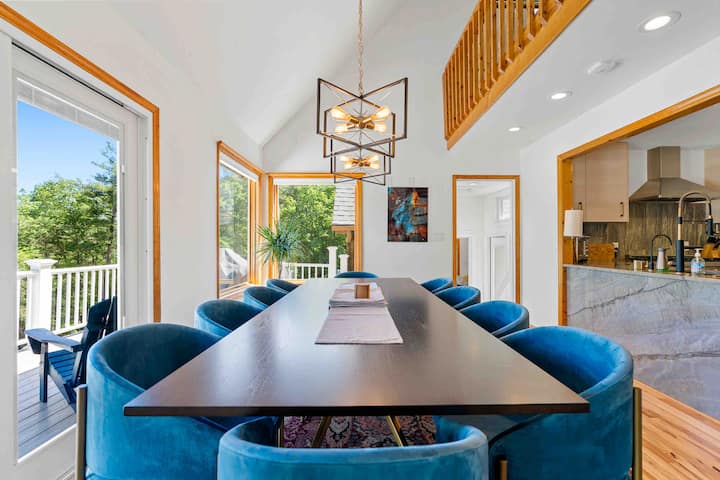 Luxury Home•views•pooltable•chefs Kitchen•firepit - Lake Lure, NC