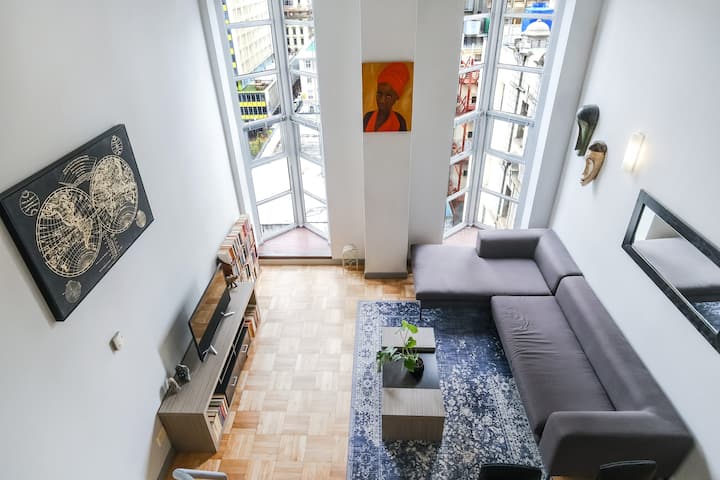 Art Deco Loft | A/c, City Pad, No Loadshedding - Cape Town