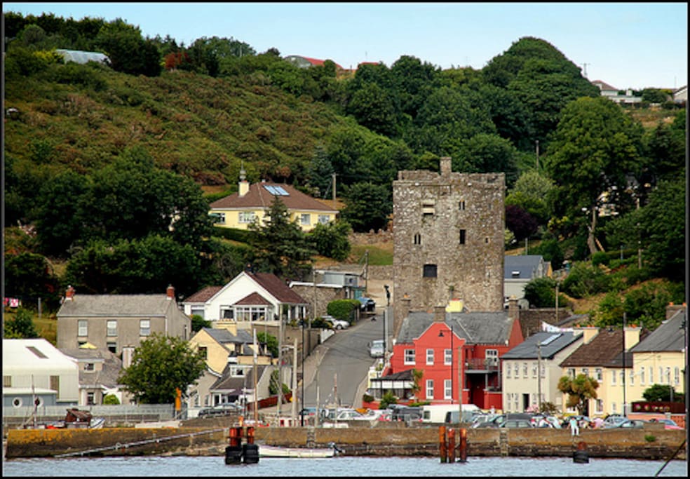 Old Schoolhouse (1896), Ballyhack Village - Houses for Rent in ...