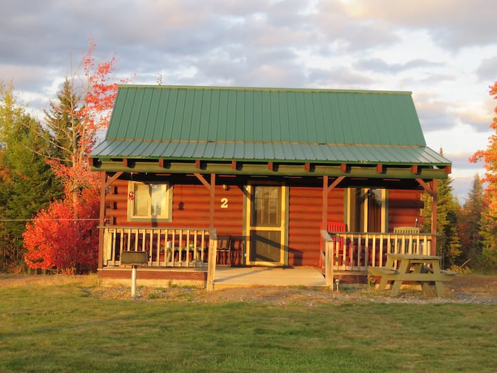 2. Modern Log Cabin With Pond View, Sleeps 6. - Sebec lake, Sebec