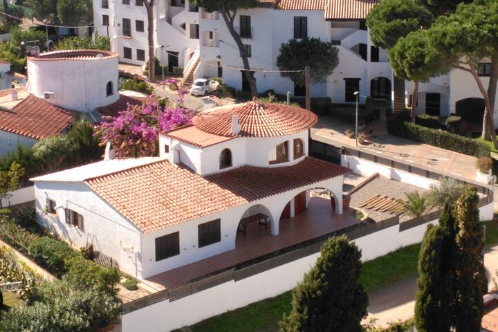 Vila Les Pins - Espaciosa Vila A 5 Min De La Playa - L'Escala