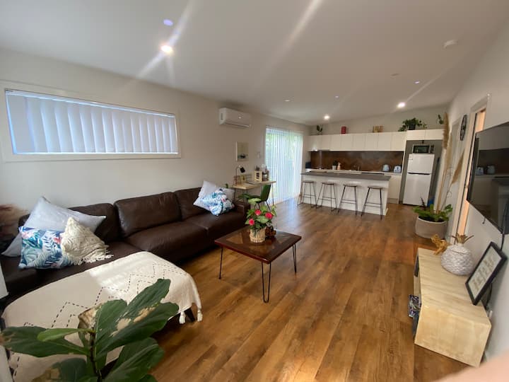 Pelican Lake House-new 2br, Everything You Need! - Belmont