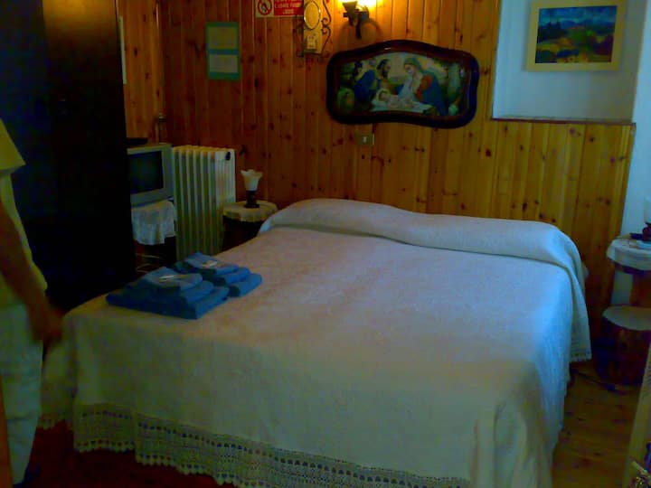 Affittiamo Per Natale ,5 Monolocali Con Cucina - Biella