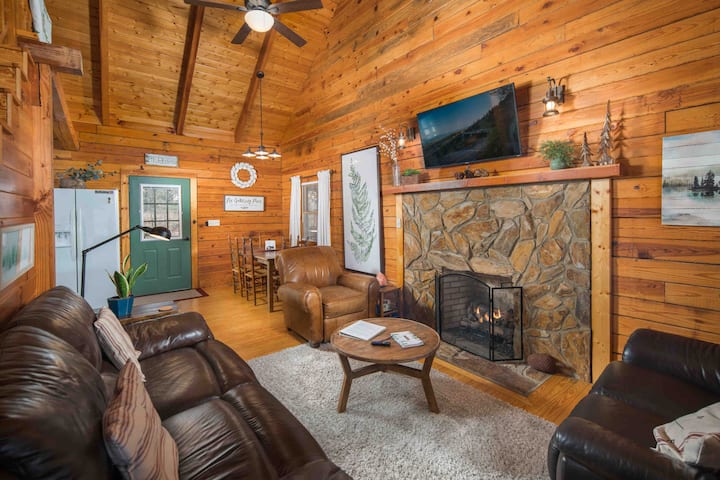 Candy Lane Cabin - Private Cabin With Big Yard - Boone, NC
