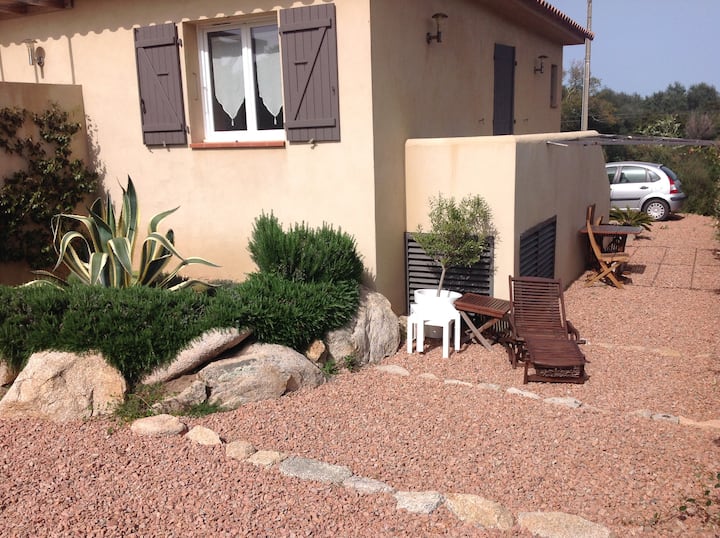 Appartement Climatisé Pour 4 Personnes - Figari
