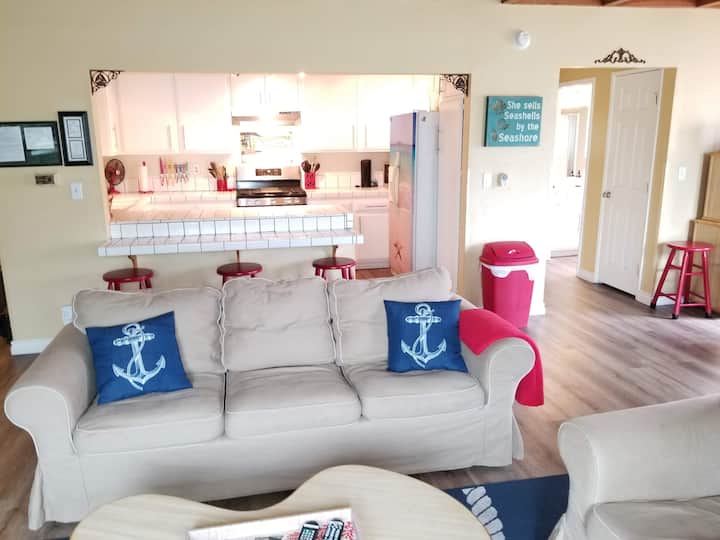 Beach House Oxnard~has It All! - Port Hueneme, CA