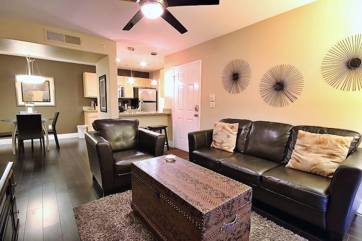 Private Condo In Beautiful Gated Community In Seven Hills - Henderson, NV