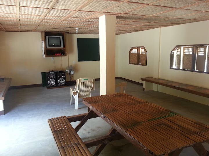 Tambaron Green Beach Resort - Bulalacao