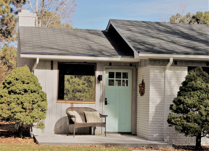 Little Modern Ranch I Garden Of The Gods - Manitou Springs, CO