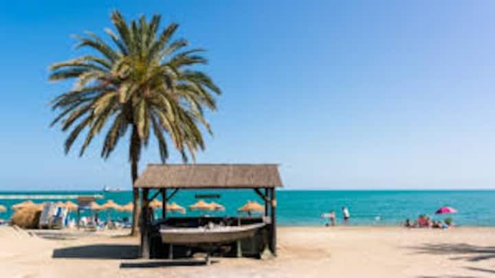 Pedregalejos Playa - Málaga