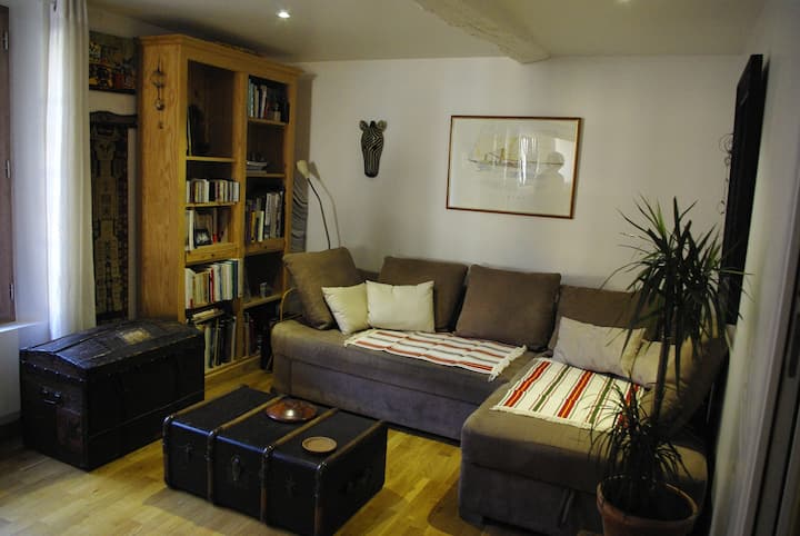 Tastefully Renovated Apartment With All Modern Comforts In The Gorges Du Verdon / Castellane - Castellane