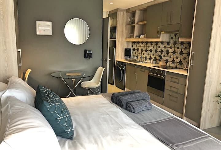 Unique Stay At The Den Stellenbosch - ステレンボス