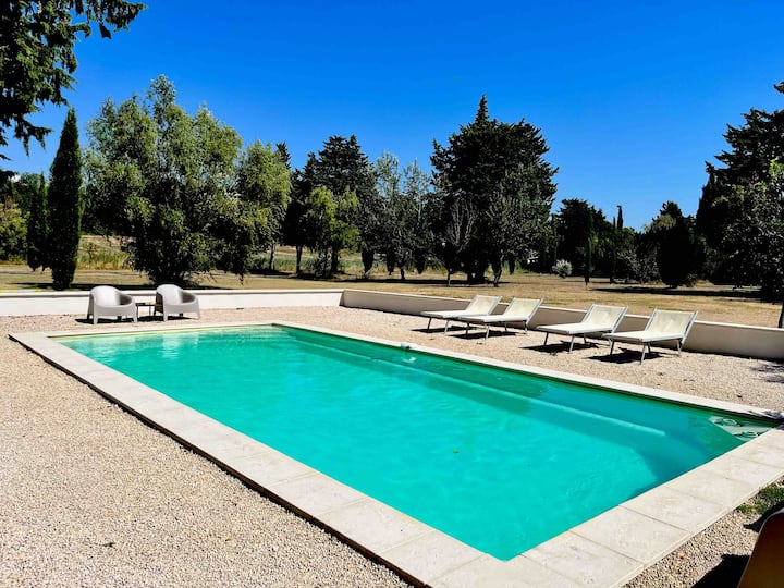Large, Comfortable Provencal Farmhouse With Private Pool And Park For 12 People - Carpentras