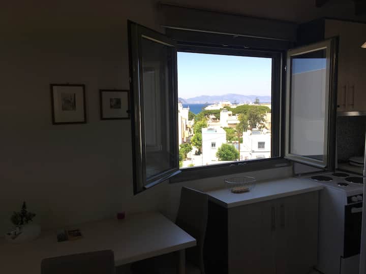 Thanasis's Rooftop Apartment In Kos Town - Kos