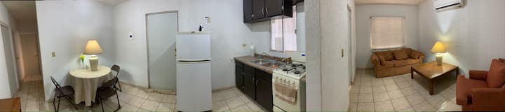 Casa Tres Recamaras Cocina Acondicionada Ac, Wifi. - Hermosillo