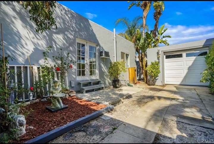 Vacation Beach House - Long Beach, CA