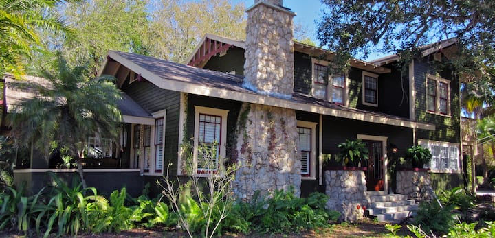 Charming 1920's Carriage House - Fort Myers
