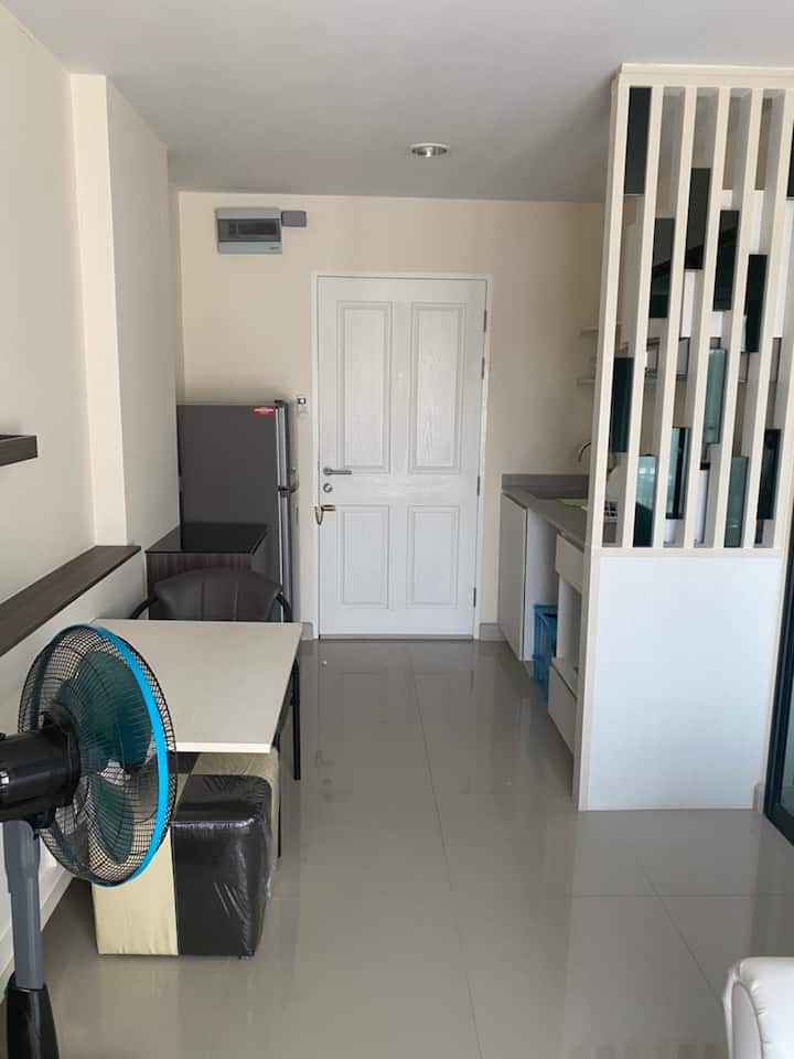 True Digital Park, Bts Punnawithi, Modern Private - Phra Khanong