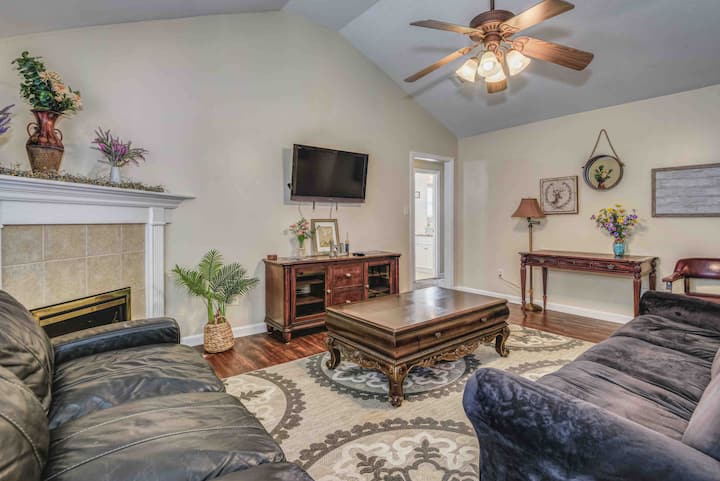 Rustic Retreat - Near Fort Gordon - Harlem, GA