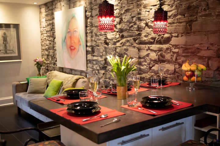 Kingstonstays | Spacious Downtown Stableman's Loft - Kingston