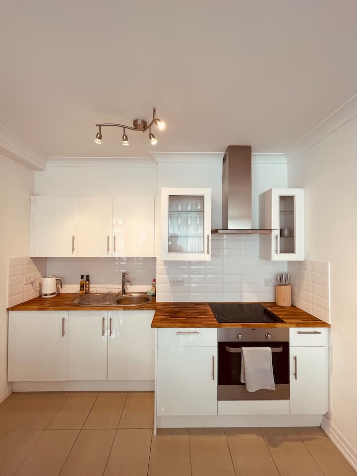 Ultra Prime Hyde Park, Lancaster Gate, Paddington - Marylebone