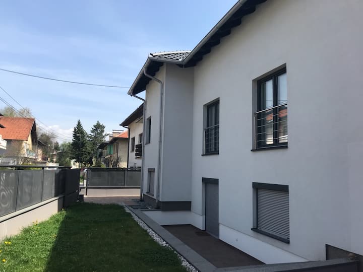 Premium Apartment In New Villa - Sarajevo